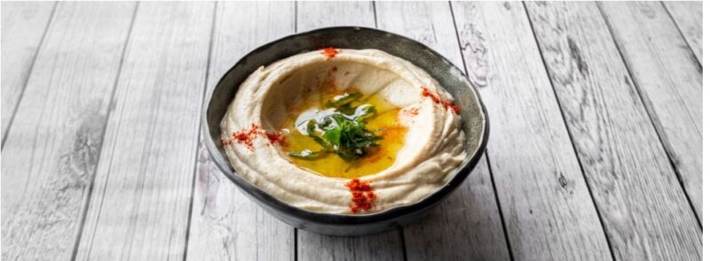 Hummus – Rotana Cafe
